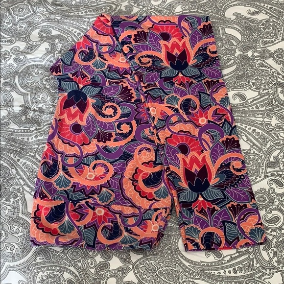 LuLaRoe | Pants & Jumpsuits | Lularoe Tc Leggings | Poshmark